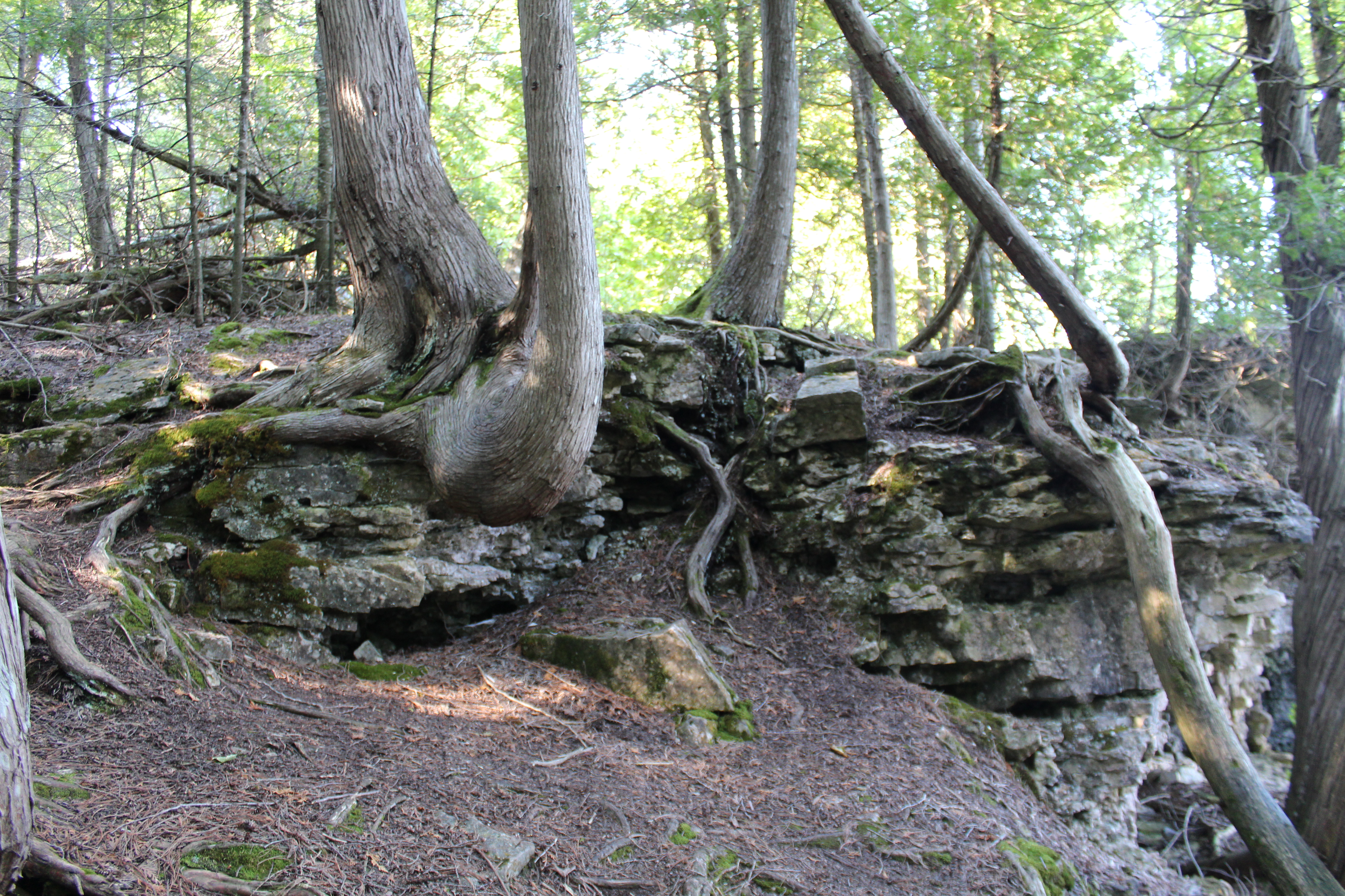 The Grotto at Bruce Peninsula National Park – The Ground Stompers