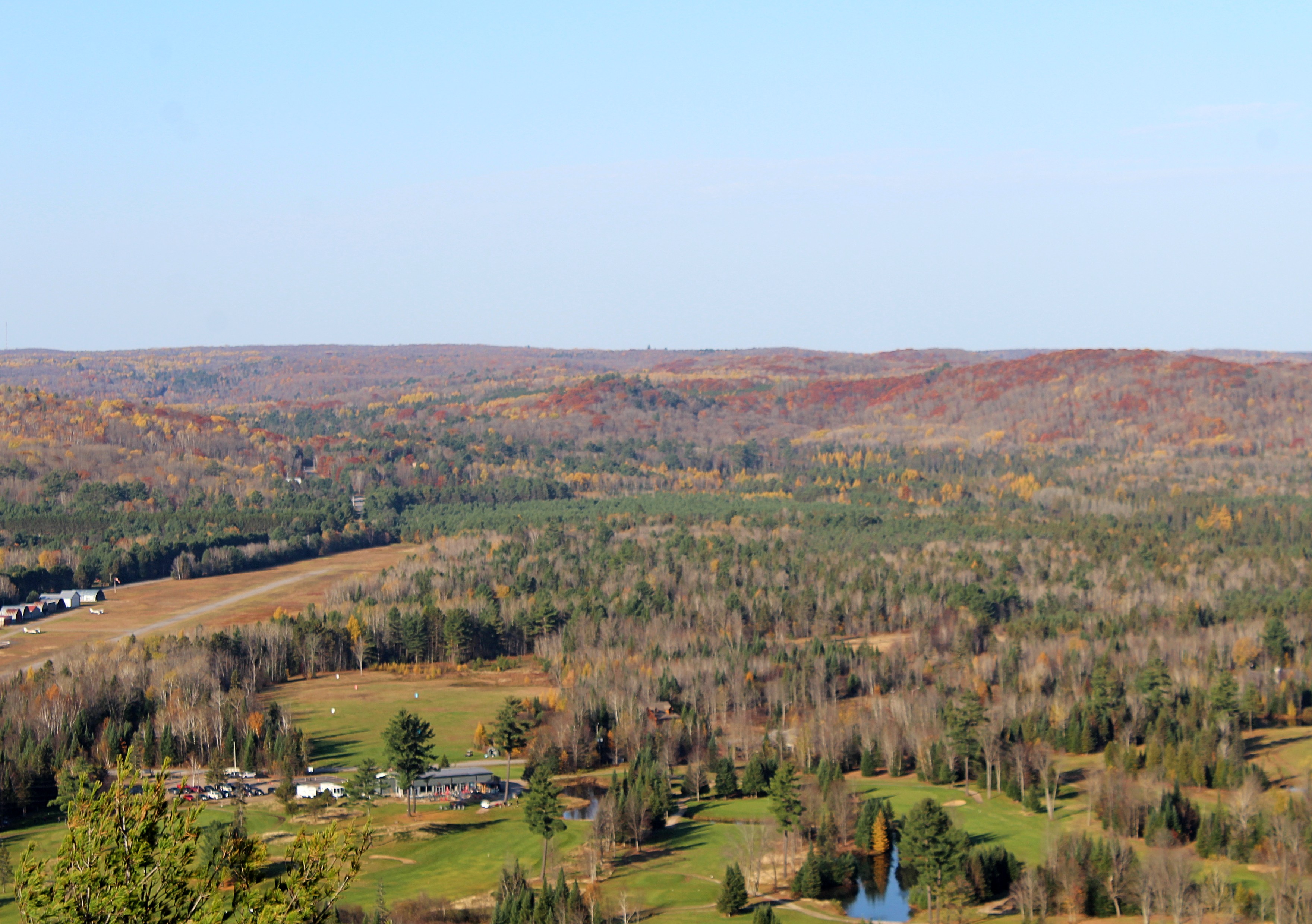 Eagles Nest Lookout in Bancroft – The Ground Stompers